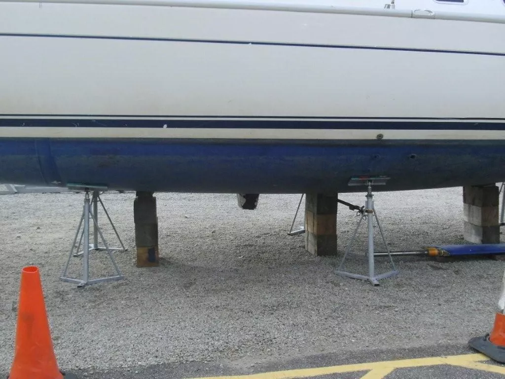 100 mil bez kila... - Sailbook.pl